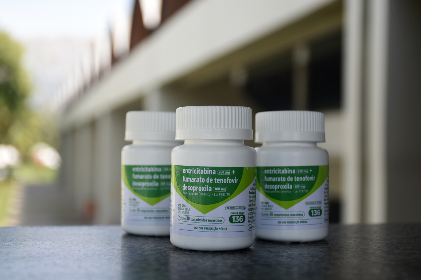 Fiocruz / Farmanguinhos » Estratégia contra o HIV